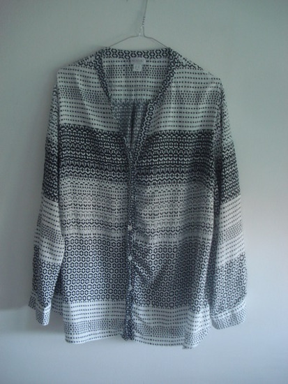 Mona bluza