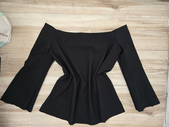 Zara M crna bluza