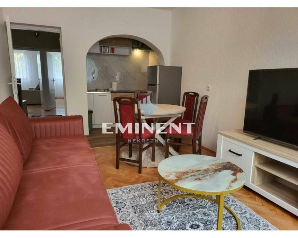 Trosoban stan, Beograd – Banovo Brdo | Izdavanje · 56m² · 750€