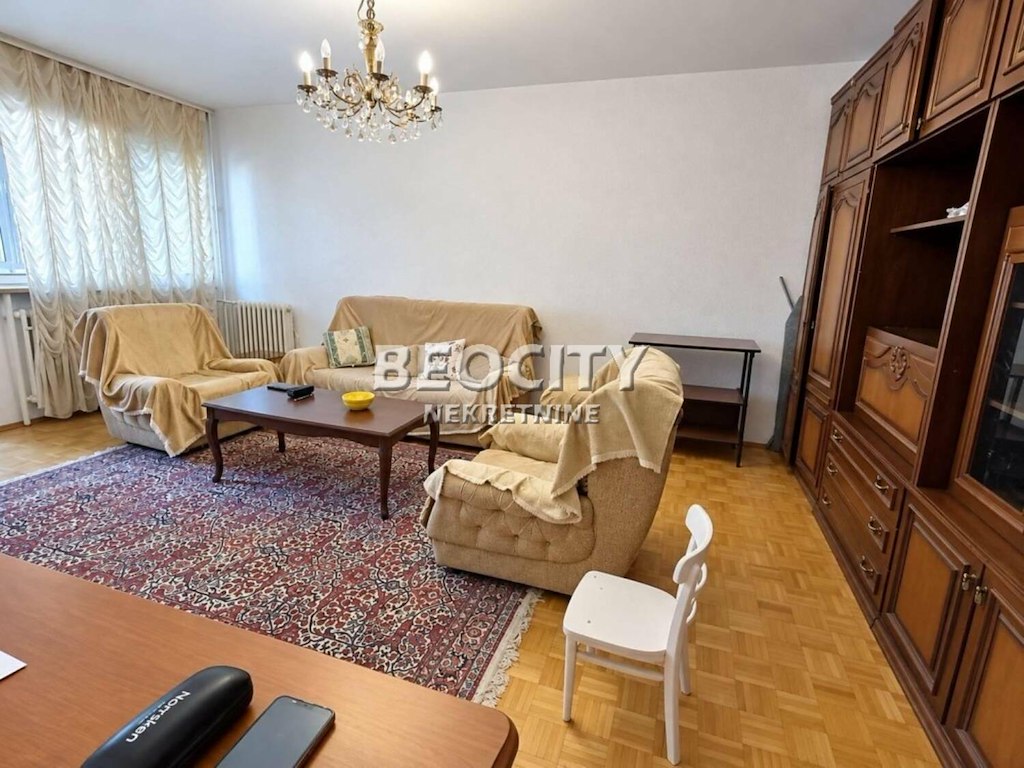 Trosoban stan, Beograd – Mirijevo I | Izdavanje · 74m² · 400€