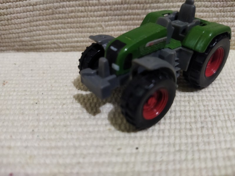 Traktor, siku