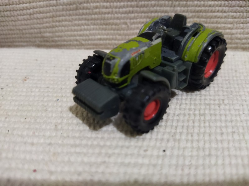 Traktor, siku