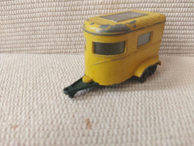 Prikolica, matchbox, England