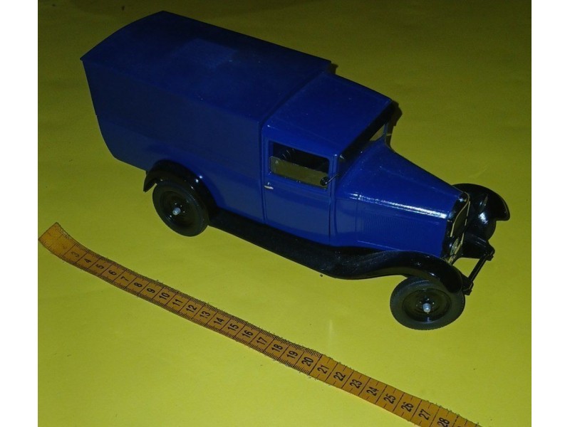 Solido Citroen C4 Furgon 1:18