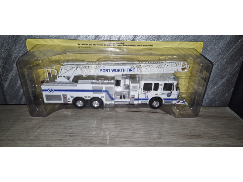 Hachette Fire Truck US 105'RM Smeal Spartan 1:43