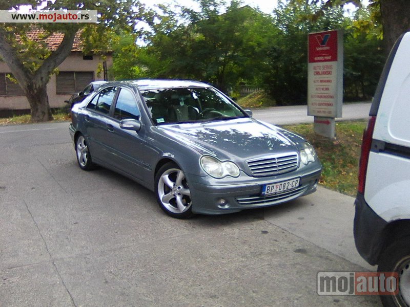 Mercedes C 200 *SPORT*/VL./Serv/KOZA