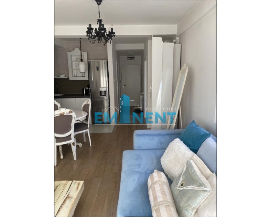 Dvosoban stan za izdavanje, Gundulićev Venac, Beograd, 43m², 1.050 €/mes