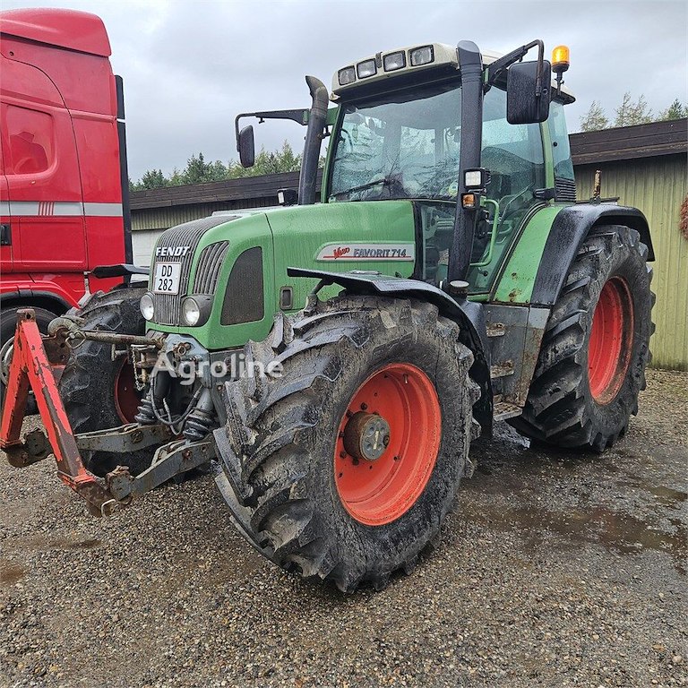 Prodaje se Fendt 714 Favorit traktor točkaš na aukciji