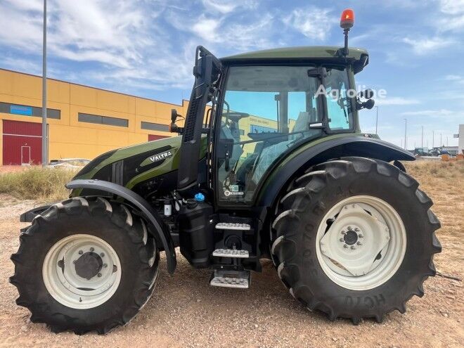 Novi Valtra G135A traktor točkaš