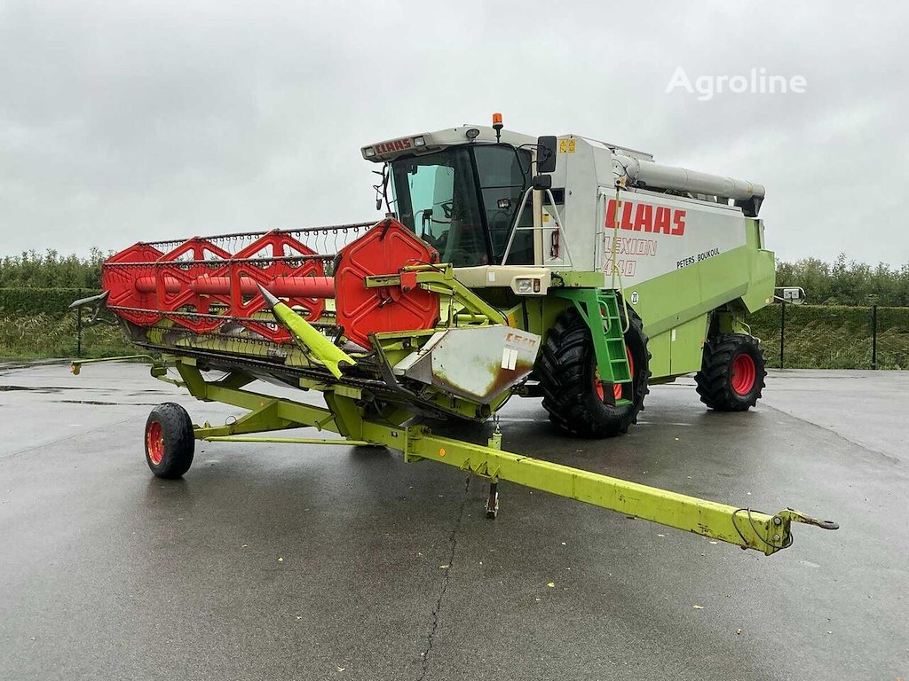 Prodaje se Claas Lexion 440 kombajn za žito na aukciji