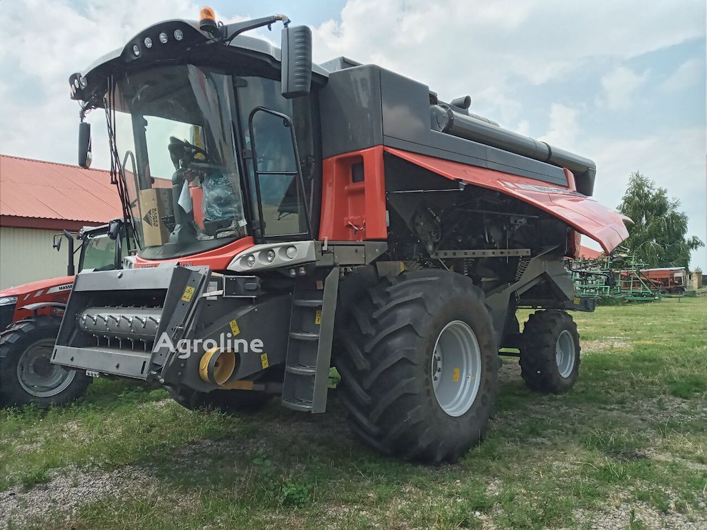 Novi Massey Ferguson Beta 7370 — 360 k.s., bunker 9 000 l kombajn za žito