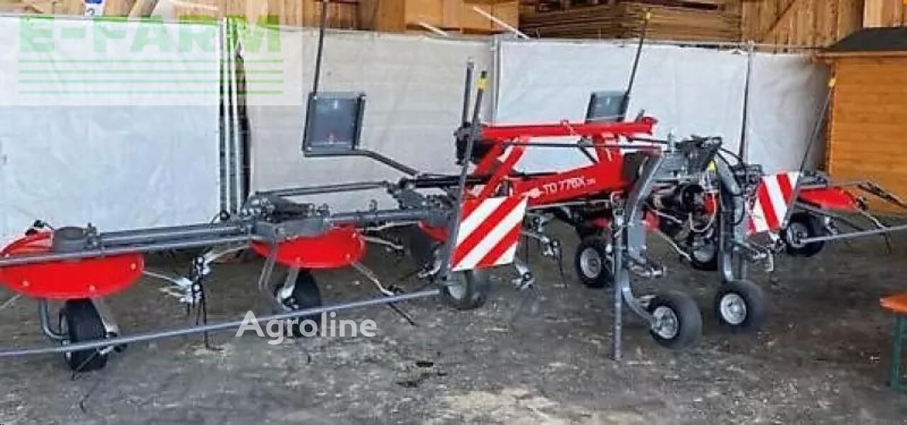 Massey Ferguson td 776 x prevrtač sena