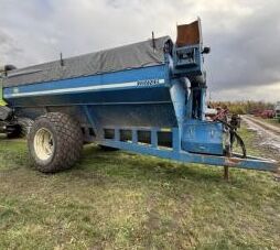 Kinze 840 teretna kolica za žitarice