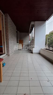 Izdaje se polu namešten stan 75 kvm, II mesna zaje