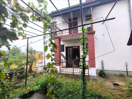 2-etažna kuća na prodaju, Konarevo, 86m²