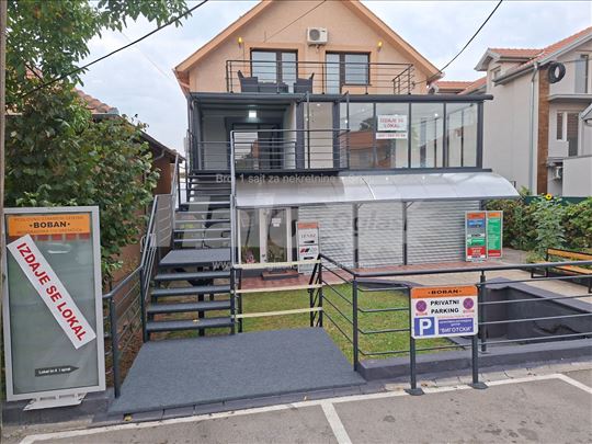 Sremčica, centar ul.Beogradska lokal 70m2