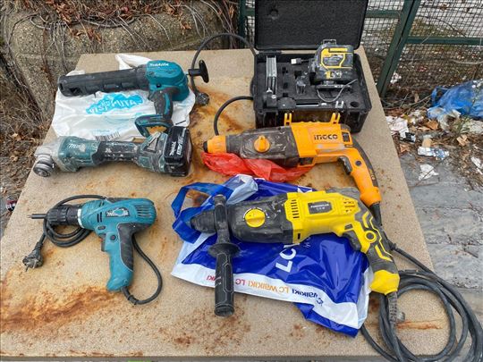 Selling all of them together for good price.