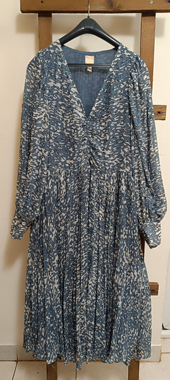 H&M prelepa duga haljina