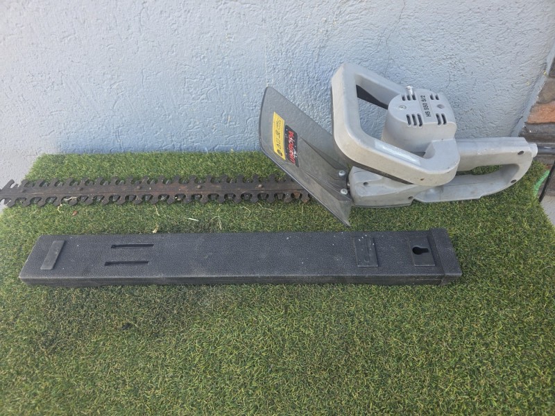 Elektricna testera za zivu ogradu