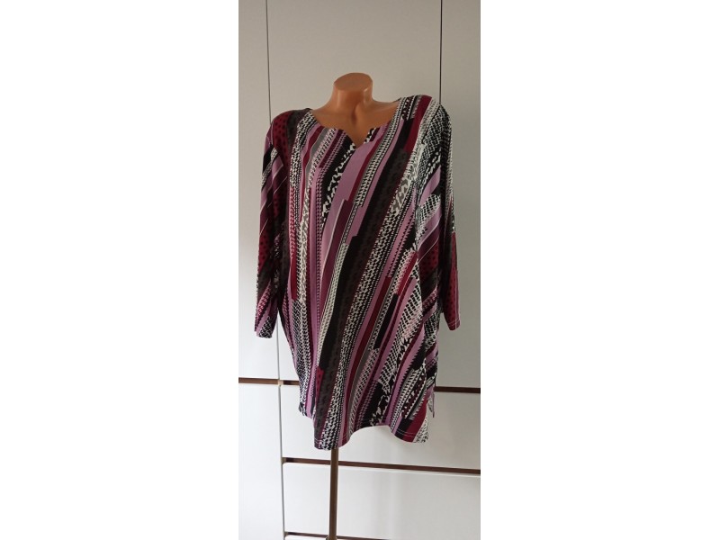 8. Bluzica vel 50-5XL