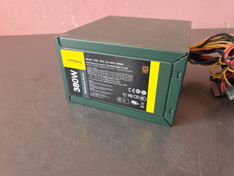 Antec 380W - 6 pin