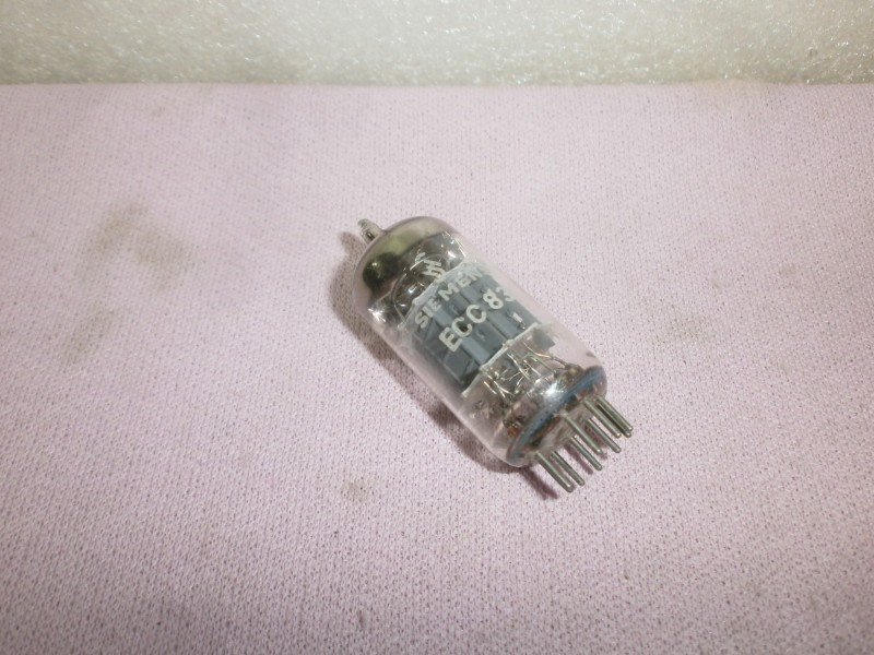 El. cev - ECC83 (12AX7) - Siemens - ( V -28)