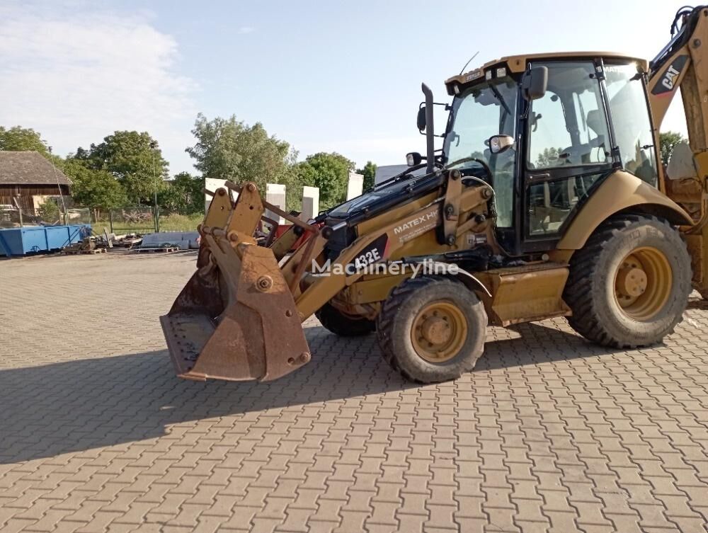 Caterpillar Ostatní bager-utovarivač