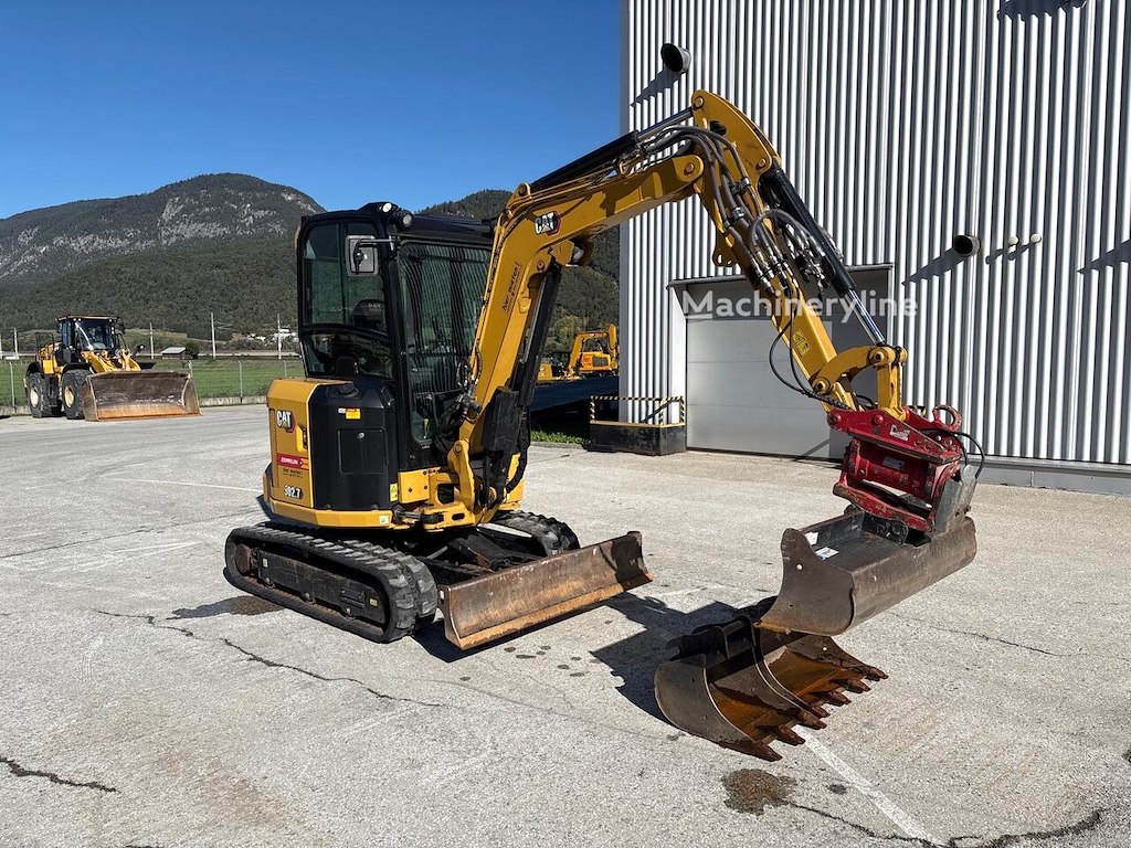 Caterpillar 302.7 mini bager