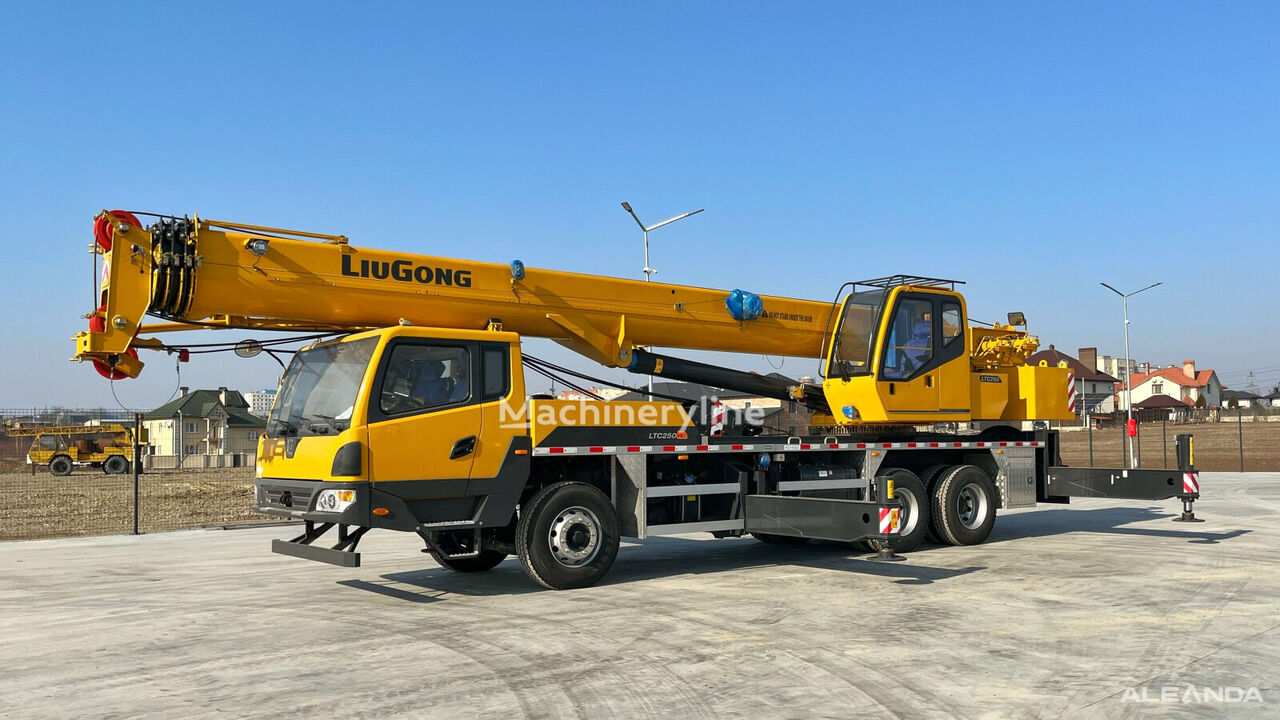 Nova LiuGong LTC250 autodizalica