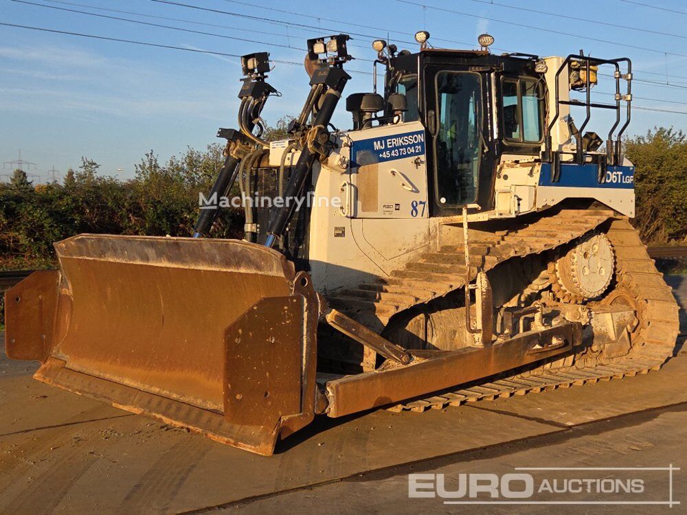 Prodaje se Caterpillar D6T LGP buldožer na aukciji