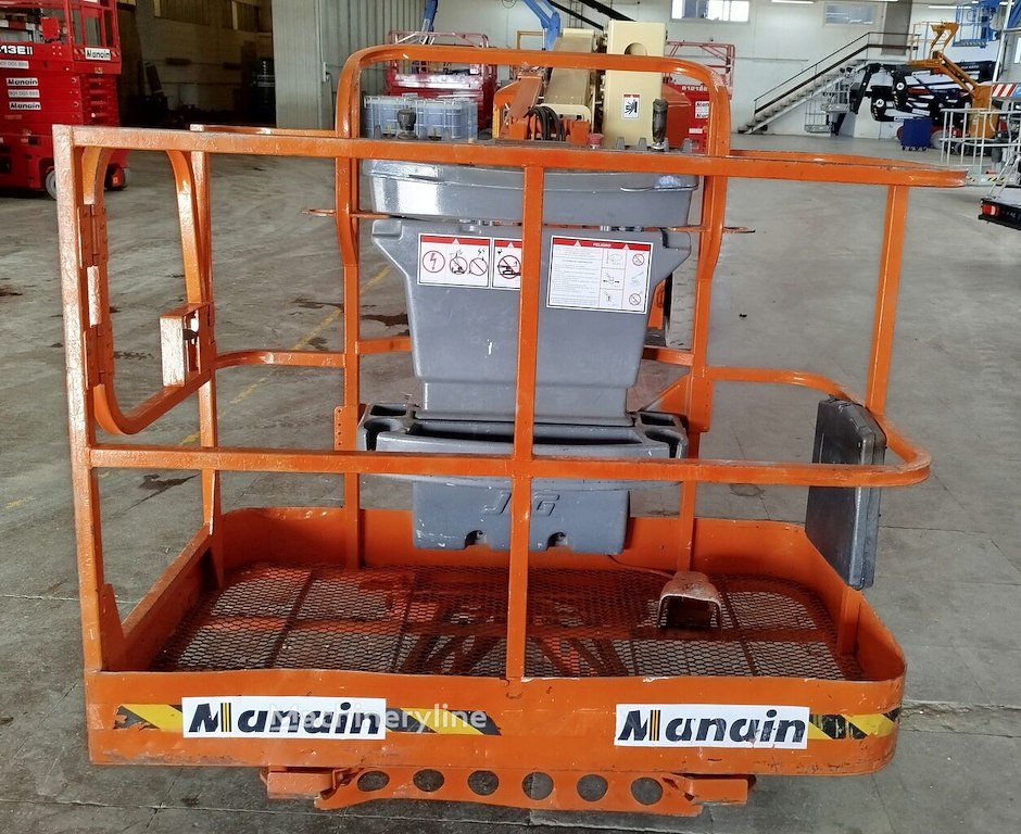 JLG E400AJPN hidraulična zglobna platforma