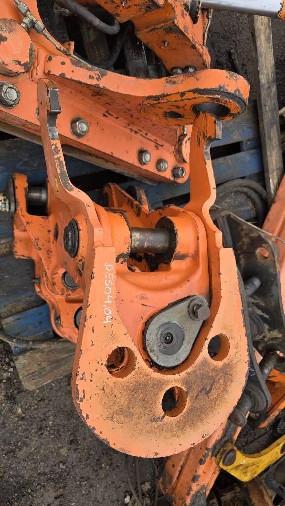 Bloqueo retro Fiat za Fiat-Hitachi FB110 bagera-utovarivača