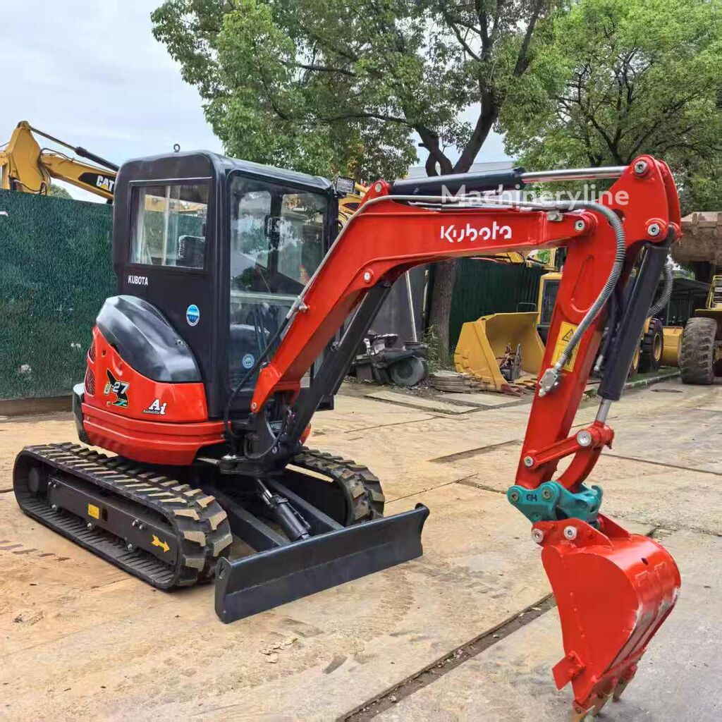 Kubota U27 bager guseničar