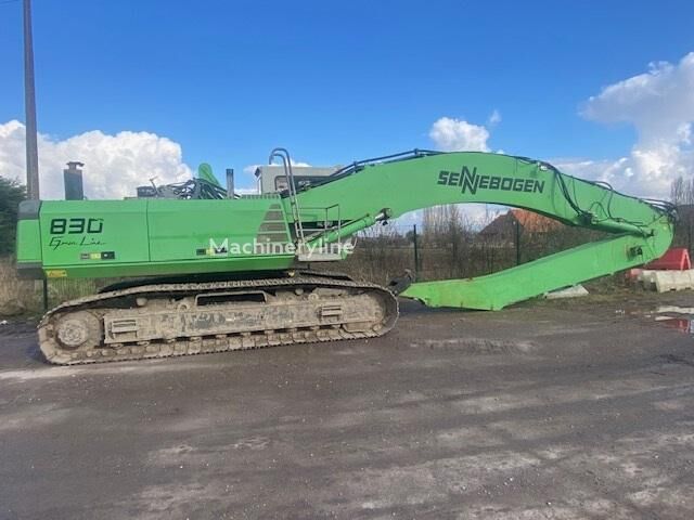 Sennebogen 830 bager za pretovar