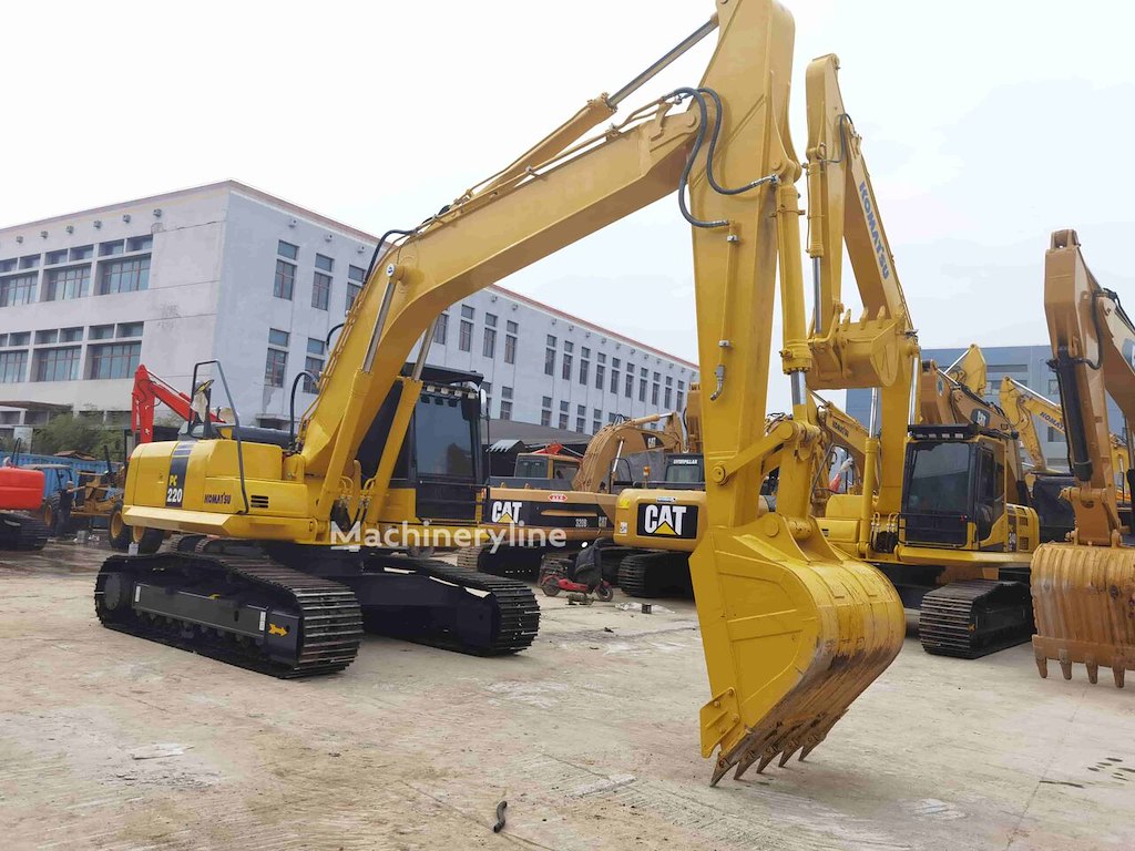 Komatsu PC220 bager guseničar