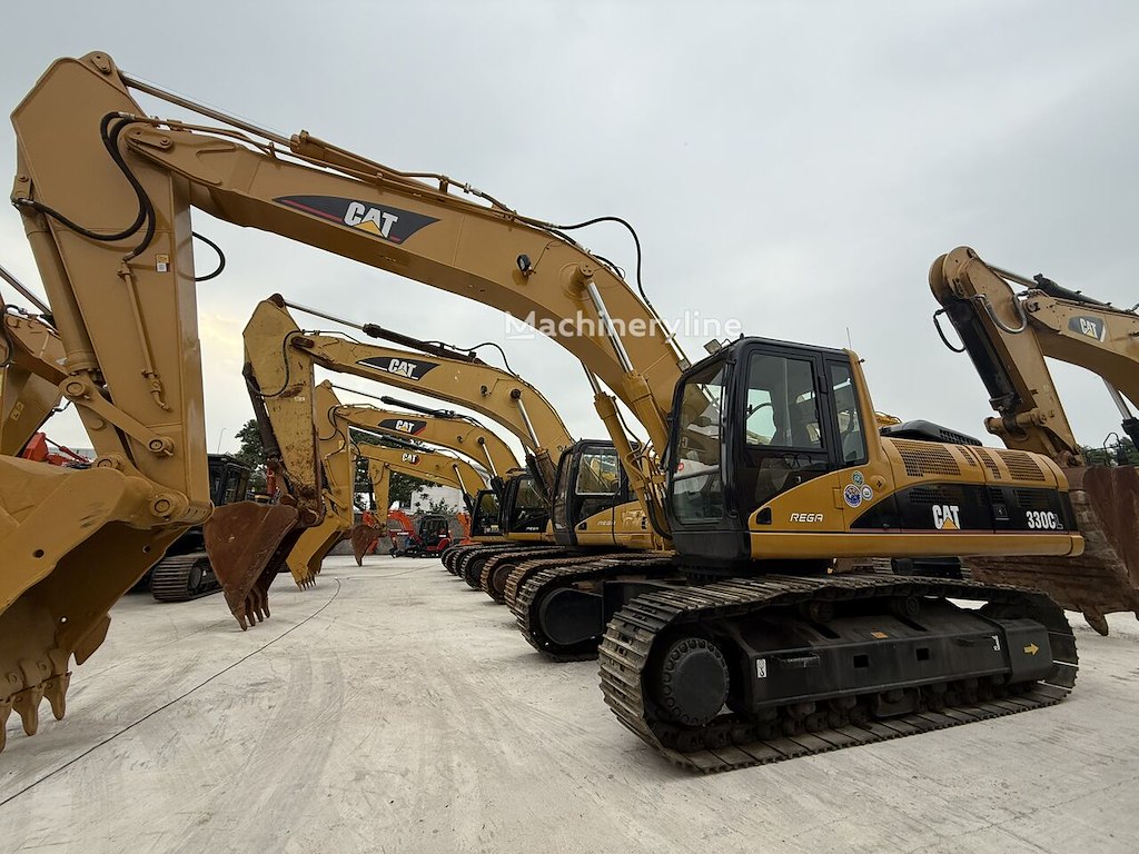 Caterpillar 330CL bager guseničar