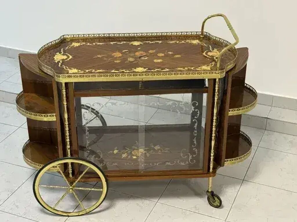 Stilska kolica za piće / bar za piće – Dobro stanje    Širina: 87 cm
