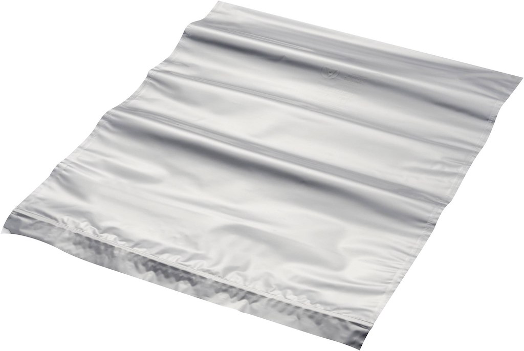 ESD kesa, srebrna, osigurana, dimenzije 356 mm x 254 mm