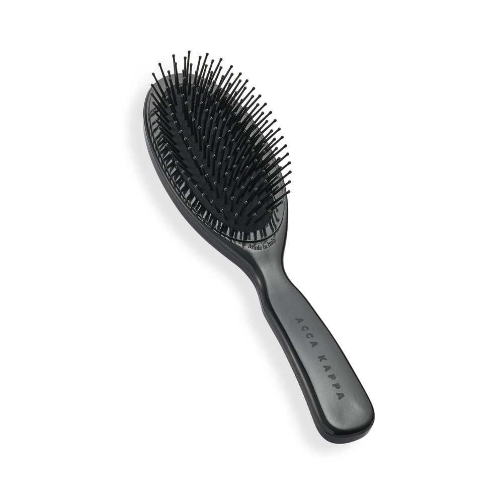 Acca Kappa Carbonium Oval Brush