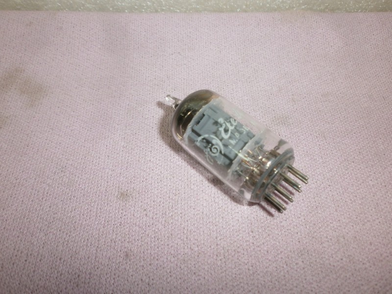El.cev -12AX7 (ECC83) G.Electric D-getter -(V-41)