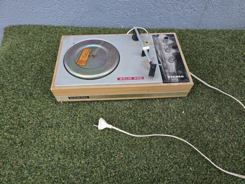 Gramofon iz Nemacke