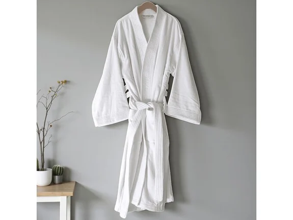 Viktorija Bade mantil Pliš model Kimono white