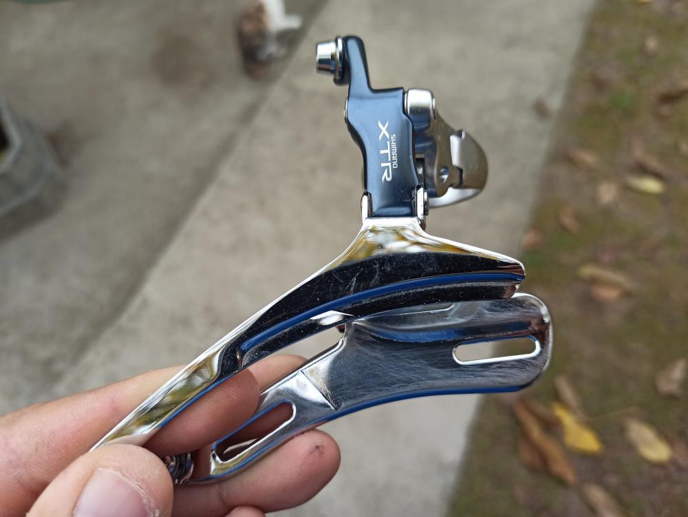 Shimano XTR M900 prednji menjac II