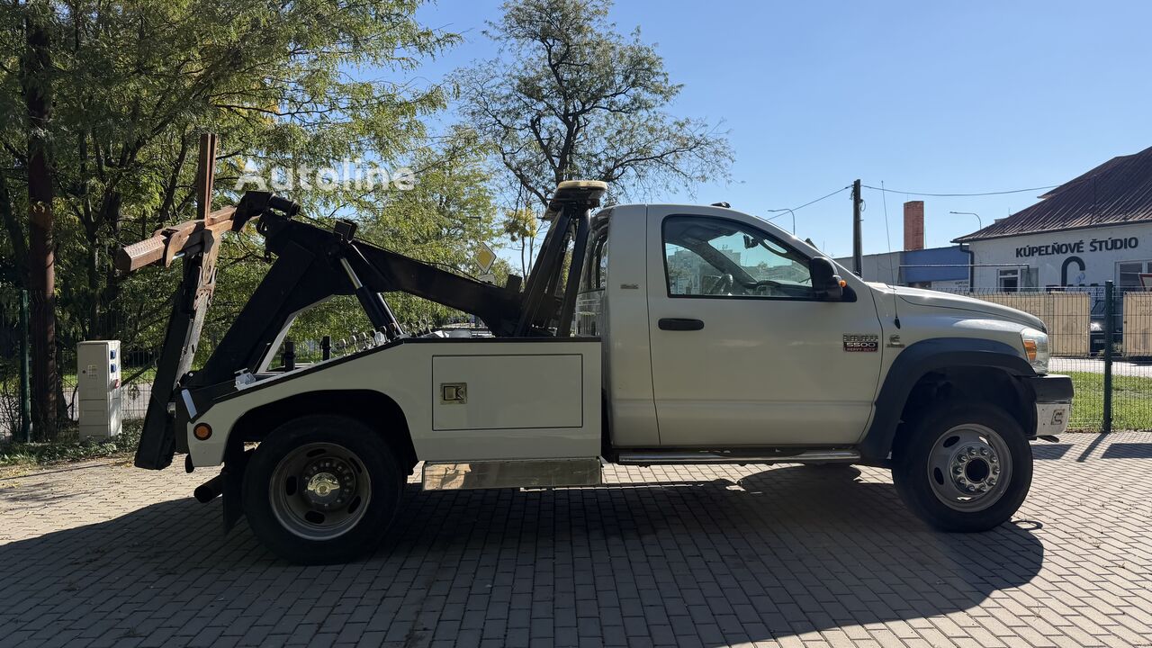 Dodge Ram 5500 šlep auto