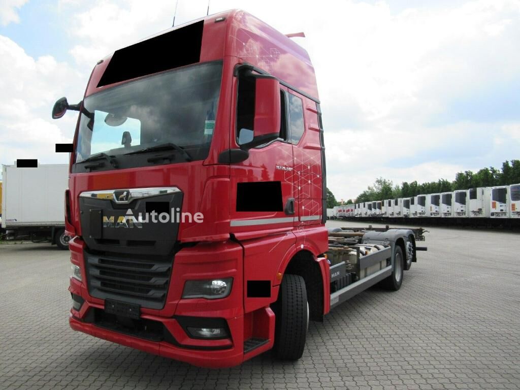 MAN Vehicle Rigid 6x2-2 BDF 7,45/7,82 1020-1320 mechanic vozilo za prevoz kontejnera
(688491)