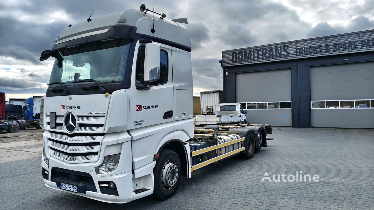 Mercedes-Benz Actros 2545 vozilo za prevoz kontejnera