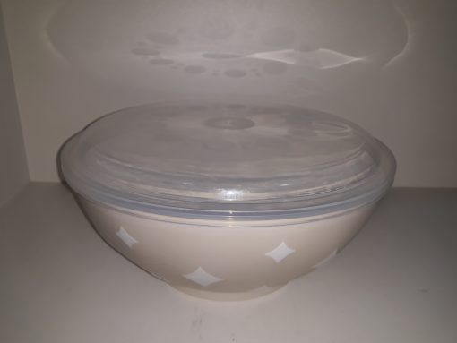Plasticna posuda