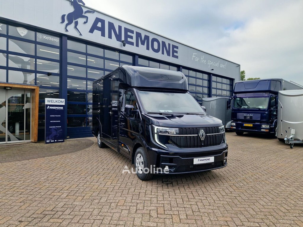 Novi Renault Master vozilo za prevoz konja