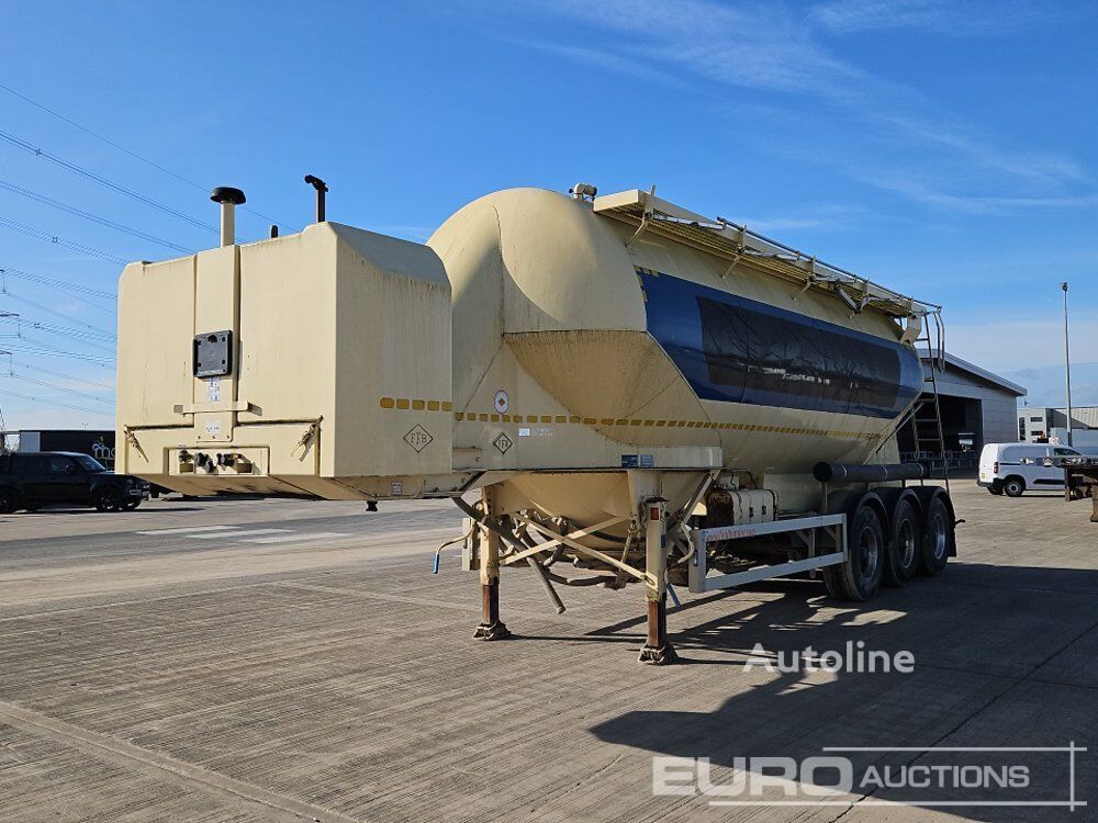 Prodaje se Feldbinder 2016 Feldbinder Tri Axle Powder Tanker Trailer, Rear Lifting Axl cisternu za prevoz cementa na aukciji