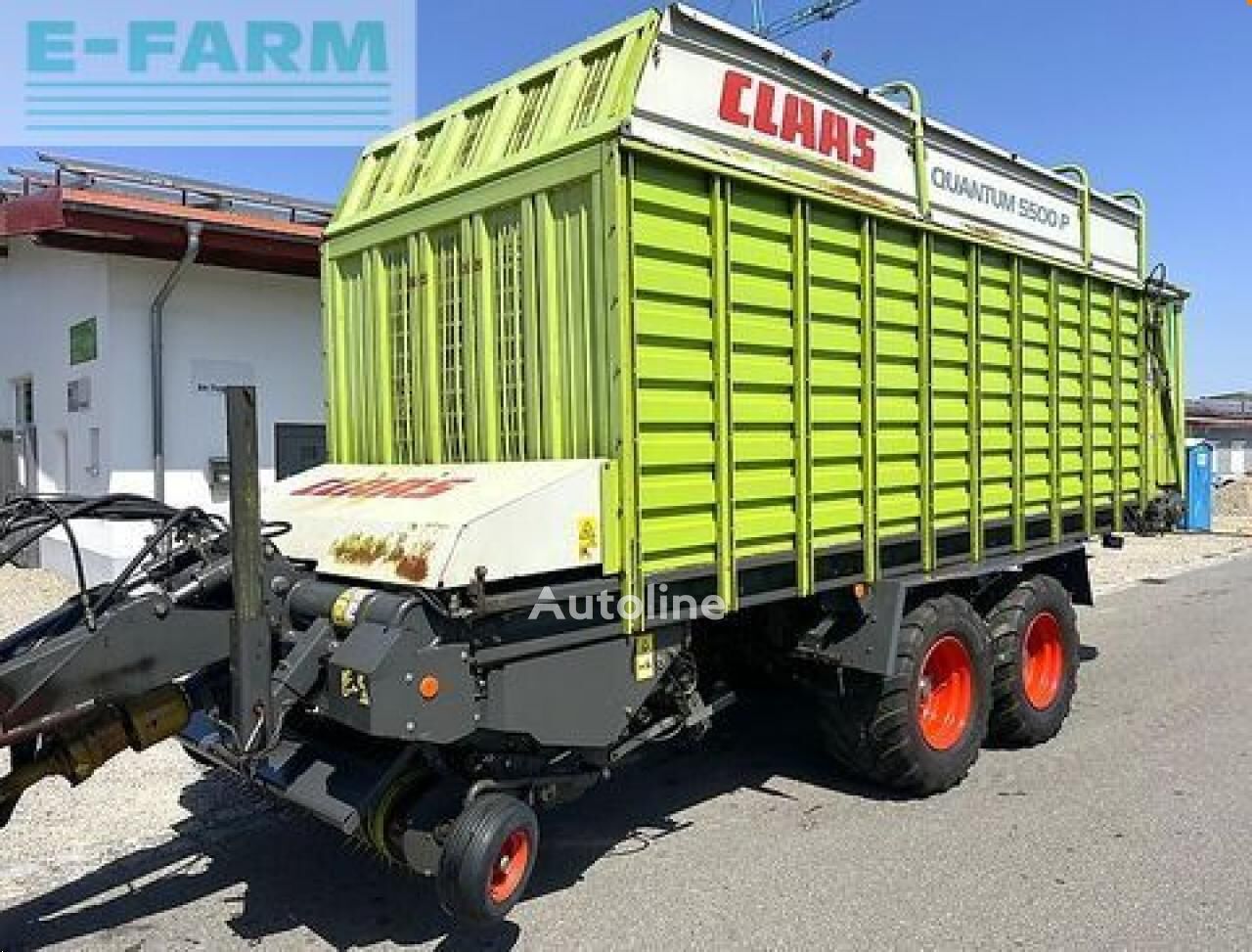 Claas quantum 5500 p mit neuer 22,5-zoll bereifung und cisterna silos